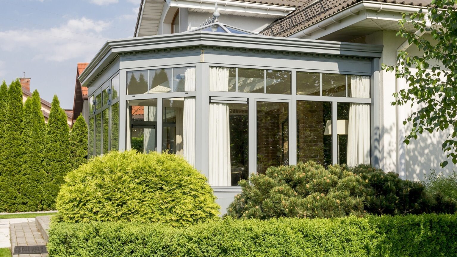 What Is An Orangery? The Differences Vs Conservatory - Within Home